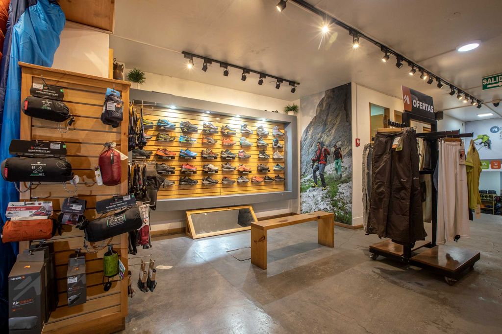 Tatoo Adventure Gear Store Cusco | Best Outdoor Gear in Lima!